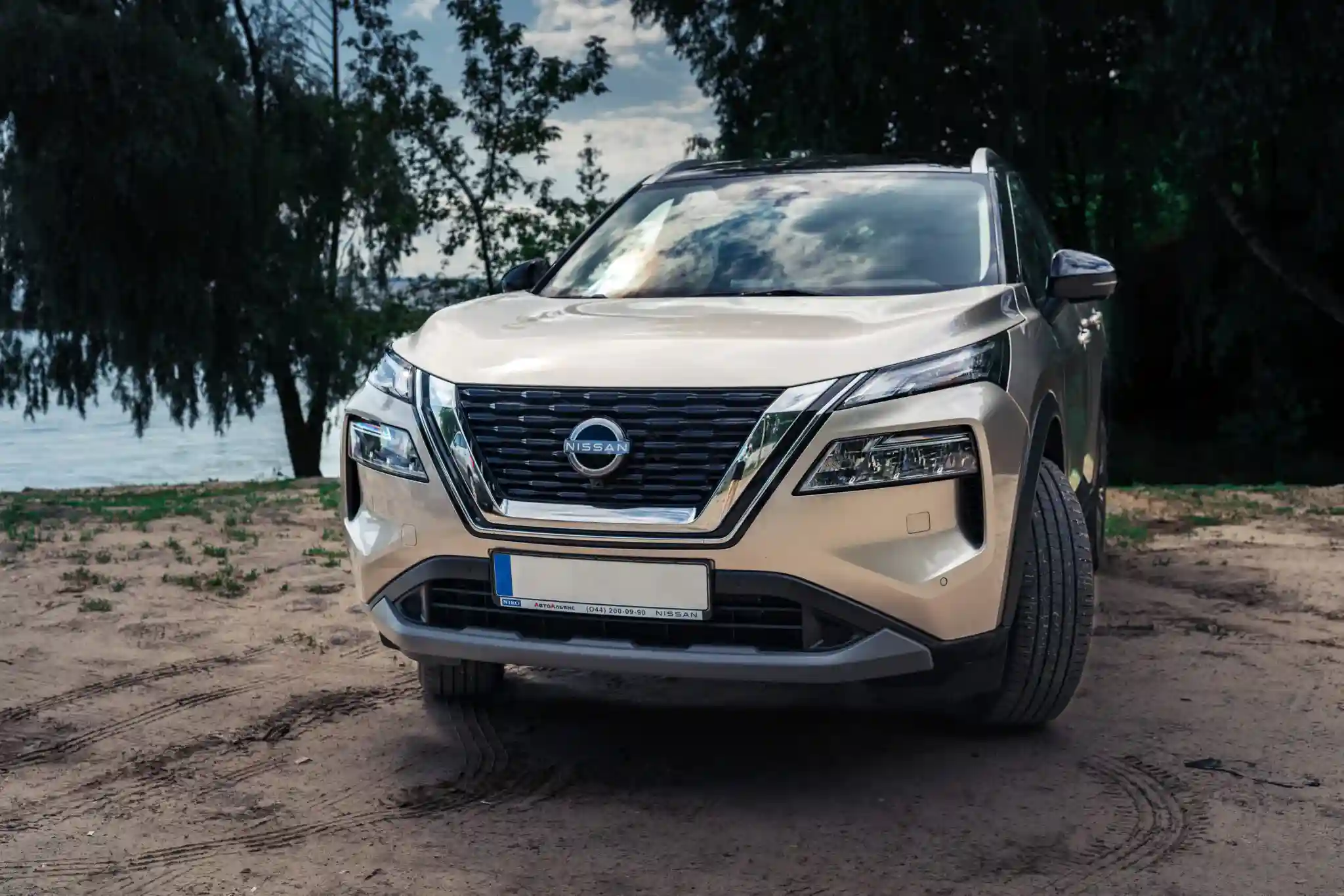 Nissan Models Explained | Types of Nissan Cars | Hippo Leasing